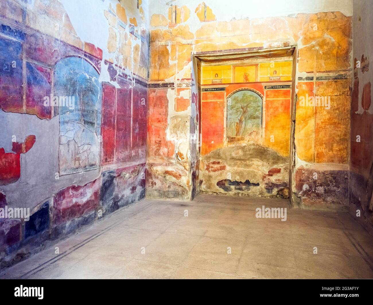 Calidarium (The hot room of a Roman baths) with a large fresco of the ...