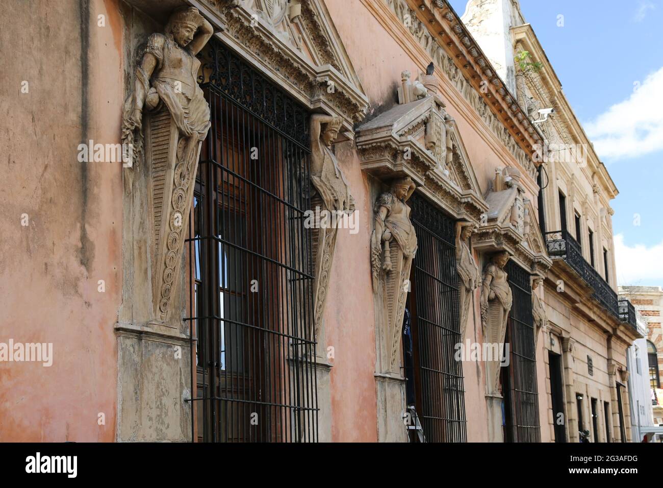 Colonial buildings in the city of Merida, Mexico Stock Photo - Alamy