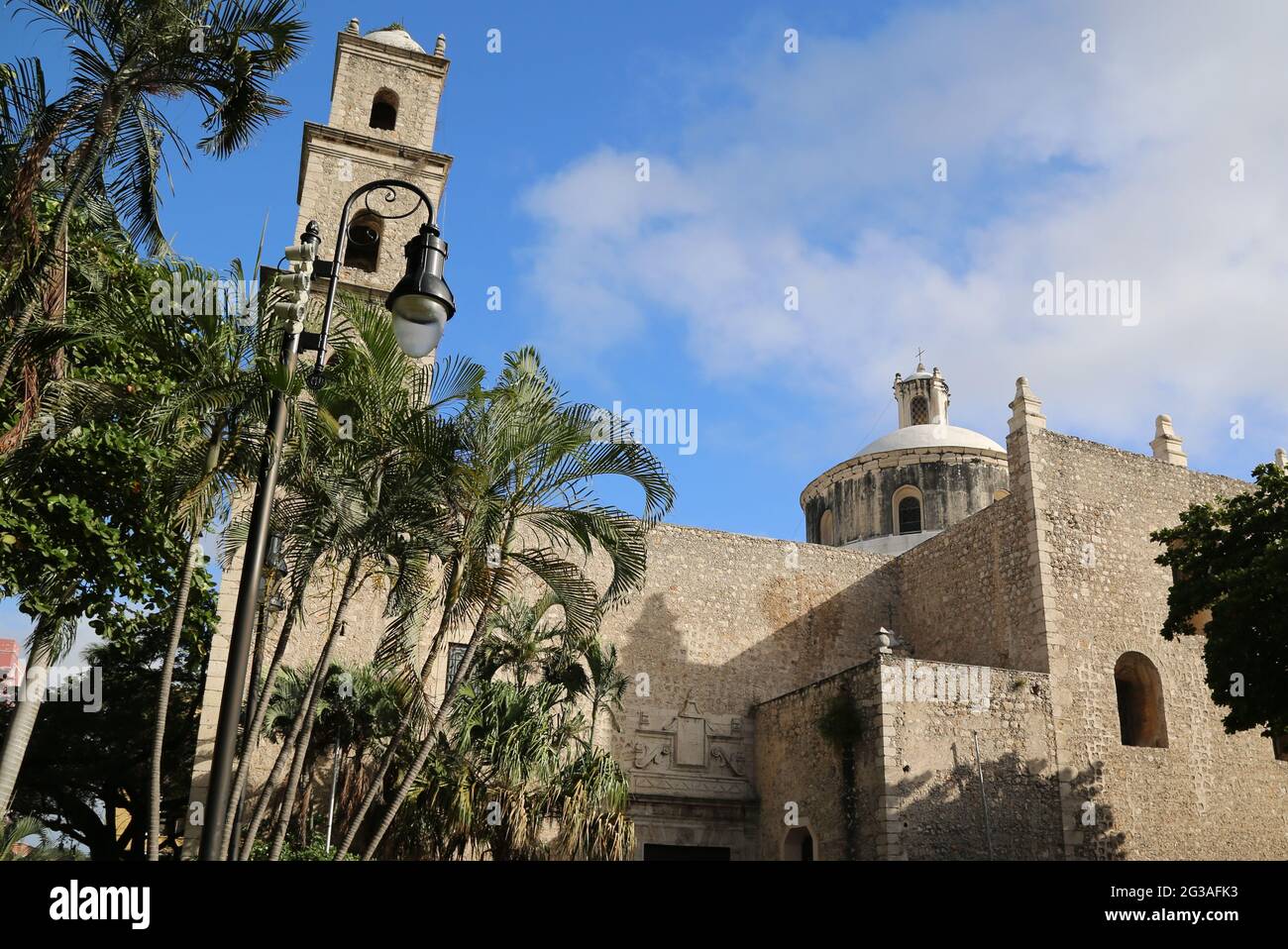Colonial church in the city of Merida, Mexico Stock Photo - Alamy
