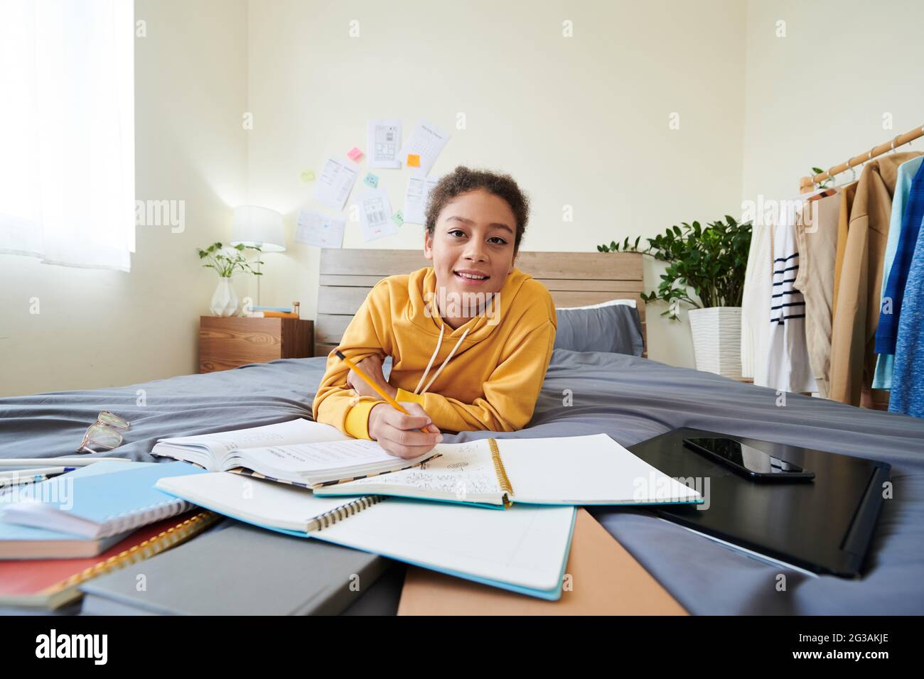 Workbooks hi-res stock photography and images - Alamy