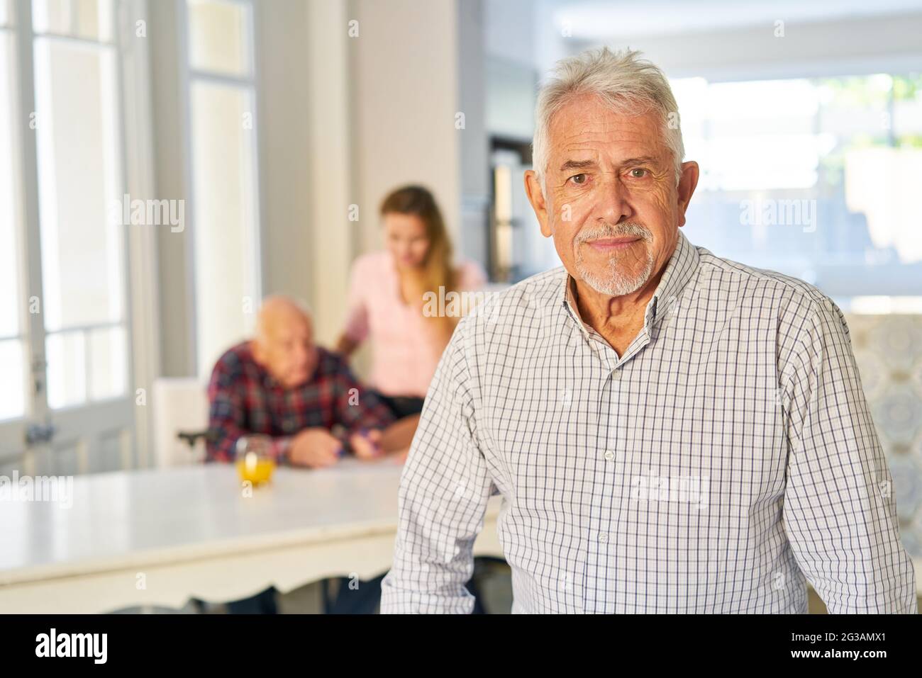 Pensioner senior hi-res stock photography and images - Alamy
