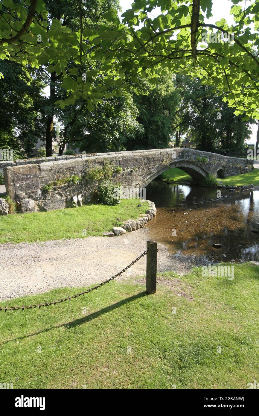 Linton, Yorkshire, England, Uk. A typical small Yorshire Village with ...