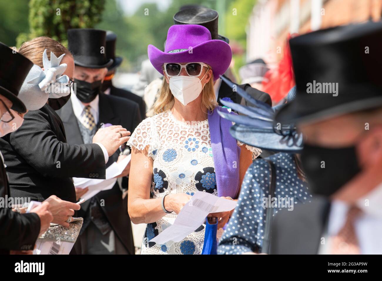 Ascot, UK, 15 June 2021 Guests arriving at Royal Ascot 2021. Credit ...