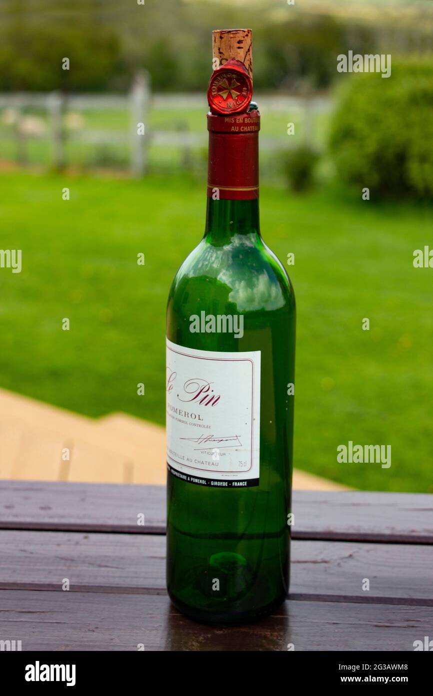 Pomerol, Chateau Le Pin, Bordeaux wine bottle Stock Photo - Alamy