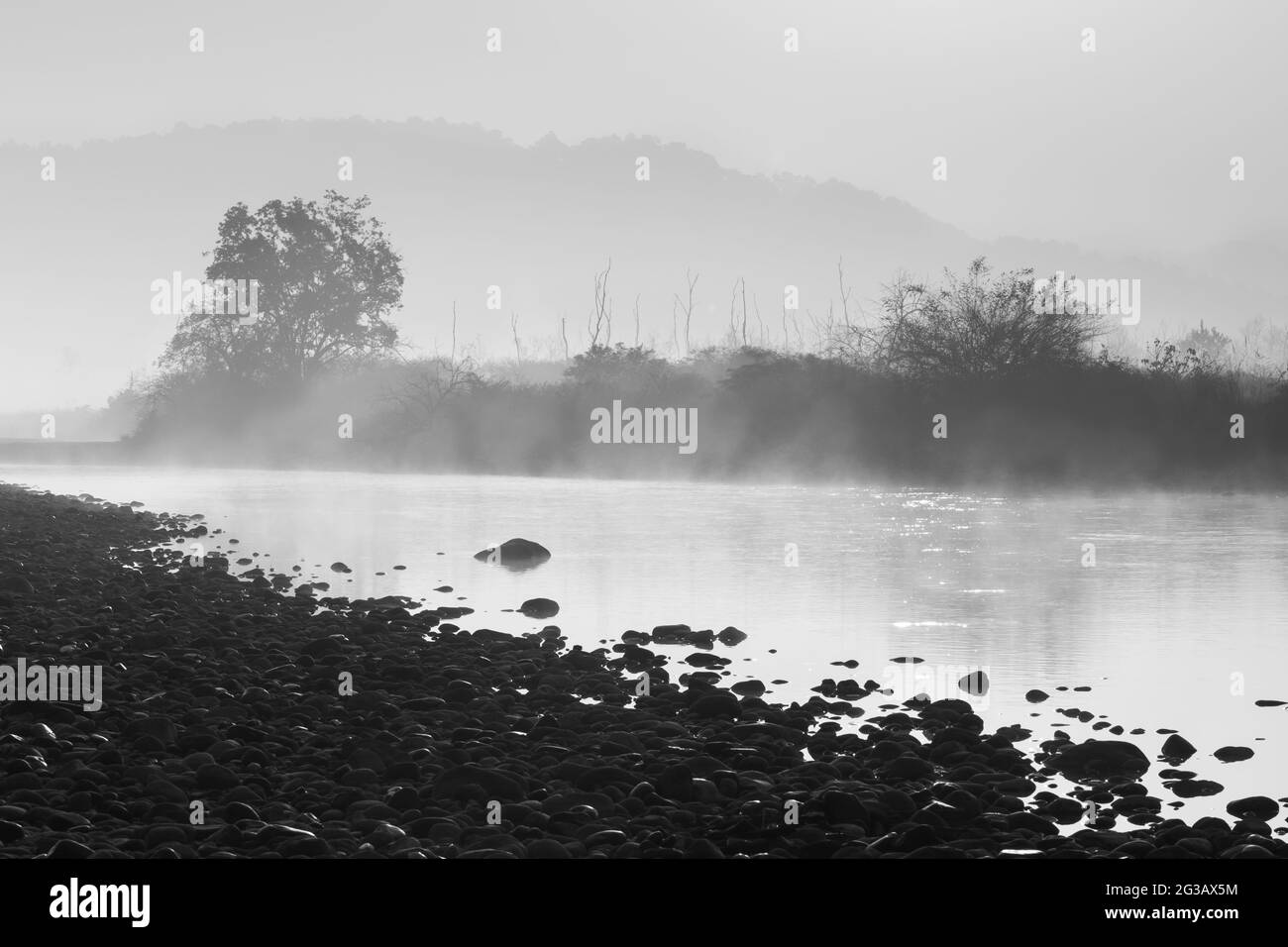 Lush green landscape grassy Black and White Stock Photos & Images - Alamy