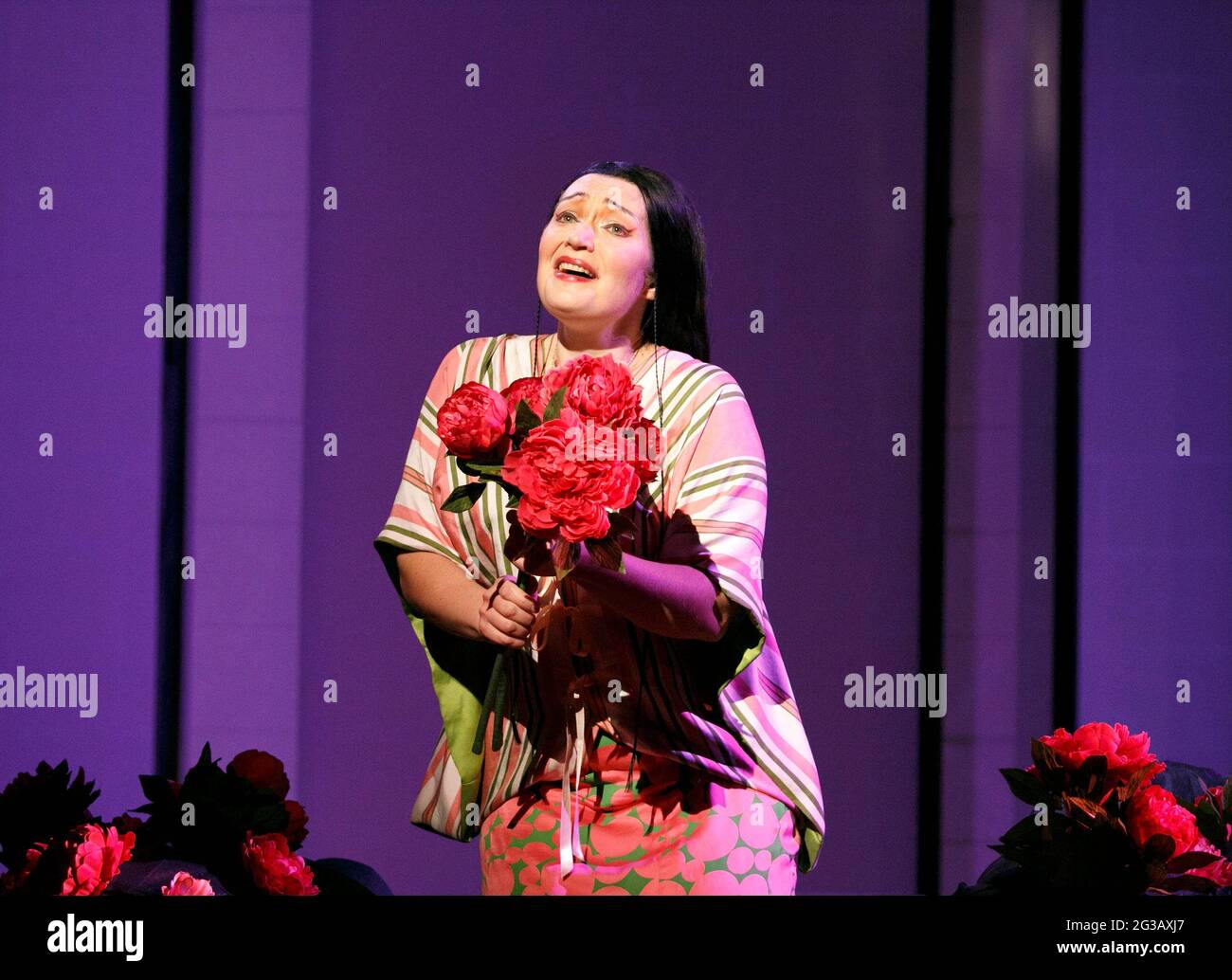 Carolyn choa hi-res stock photography and images - Alamy