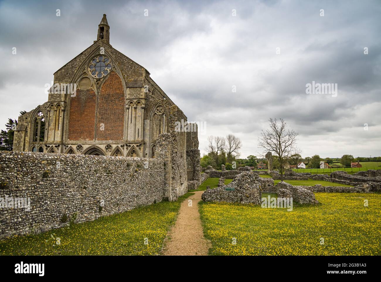 Priory chapel ruins hi-res stock photography and images - Alamy