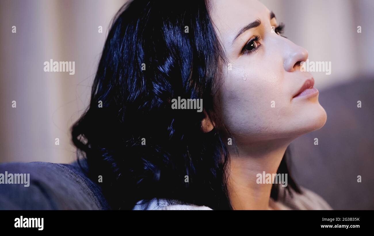 Portrait crying brunette woman hi-res stock photography and images - Alamy