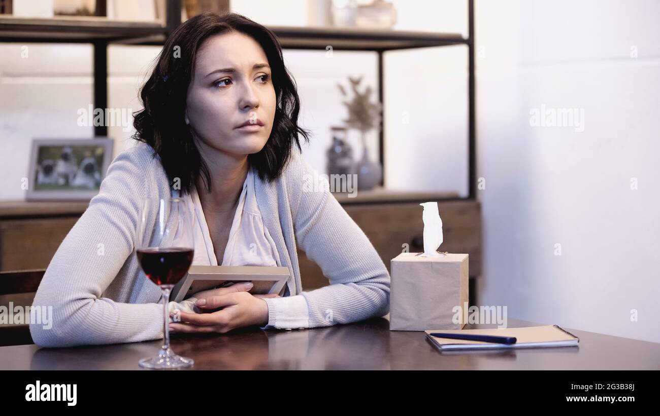 Crying table frame hi-res stock photography and images - Alamy