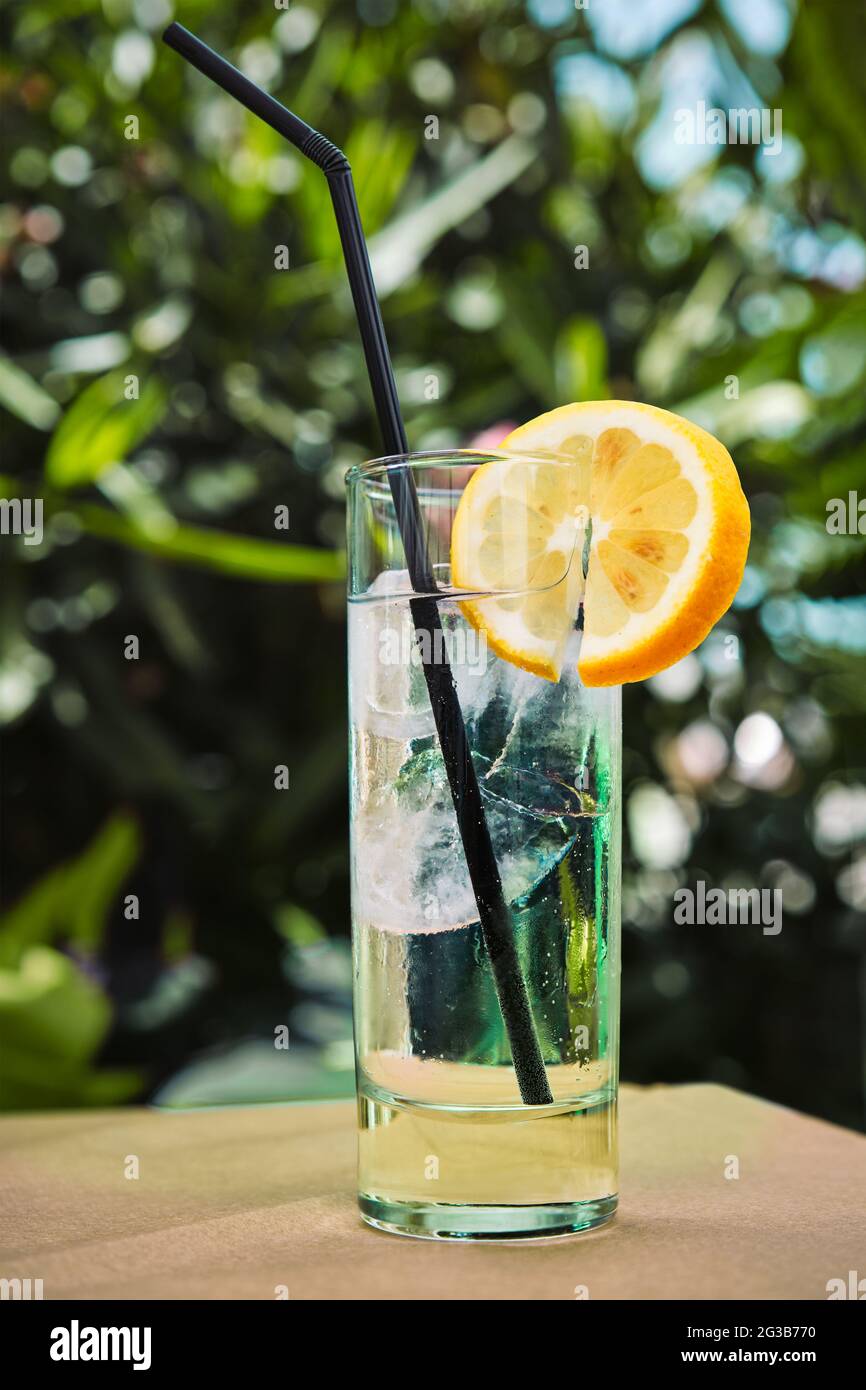 Tropical tonic hi-res stock photography and images - Alamy