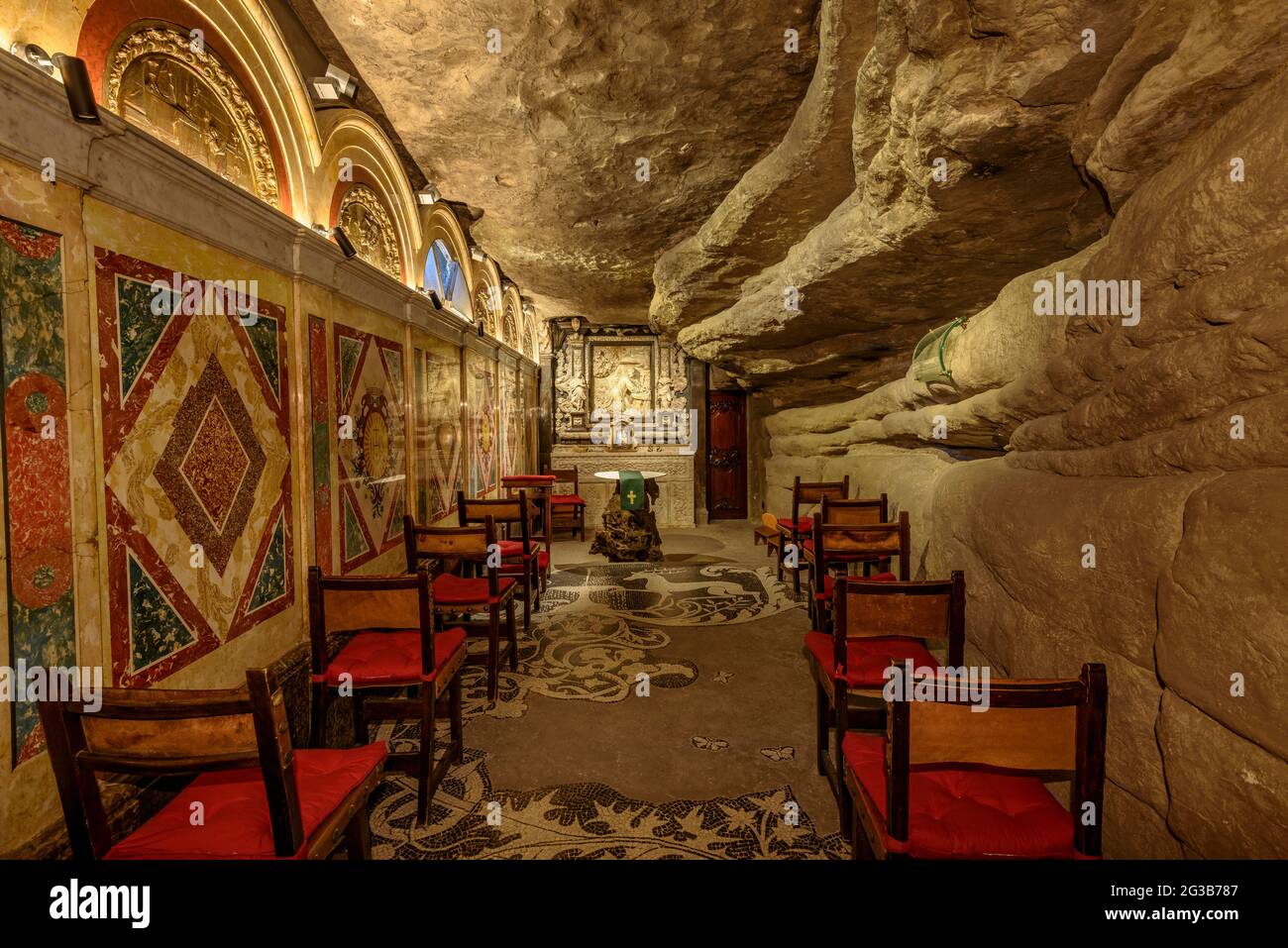 Cave of Saint Ignatius in Manresa. Interior of the cave (La Coveta ...