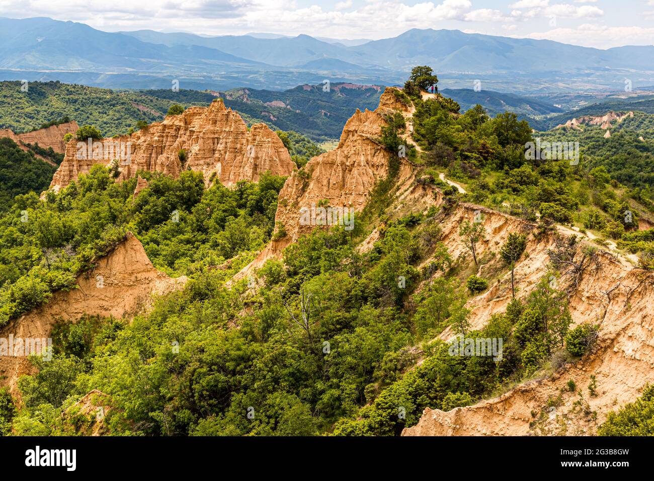 Summit pyramids hi-res stock photography and images - Alamy
