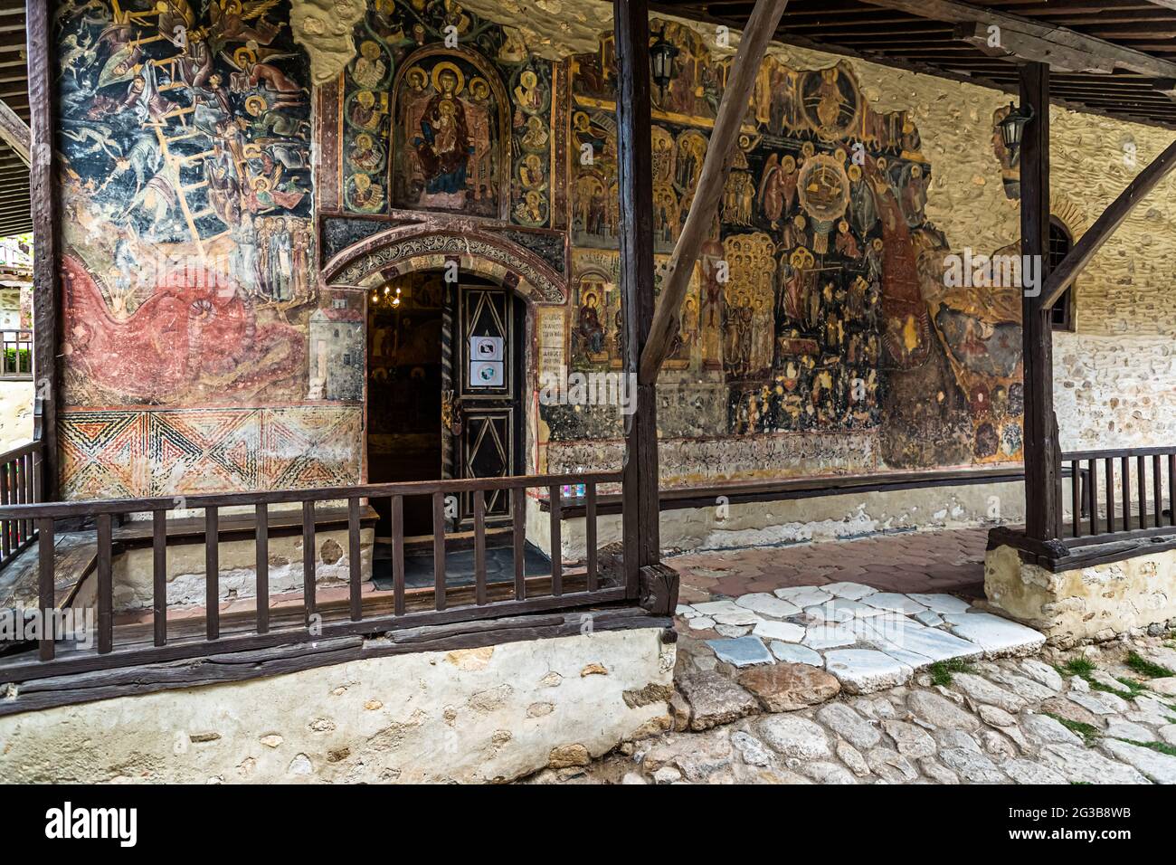 Byzantine mural paintings hi-res stock photography and images - Alamy