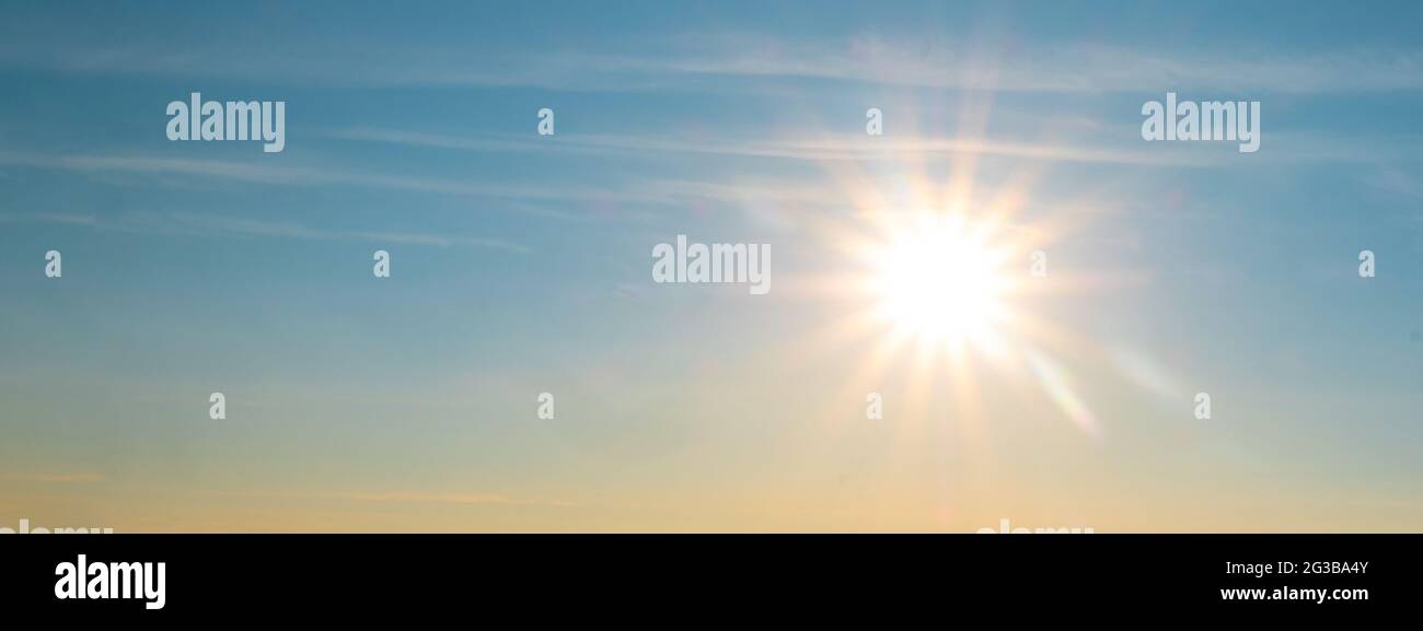 Beautiful setting sun hi-res stock photography and images - Alamy