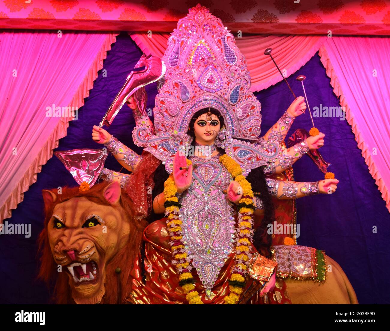 Durga pooja hi-res stock photography and images - Alamy