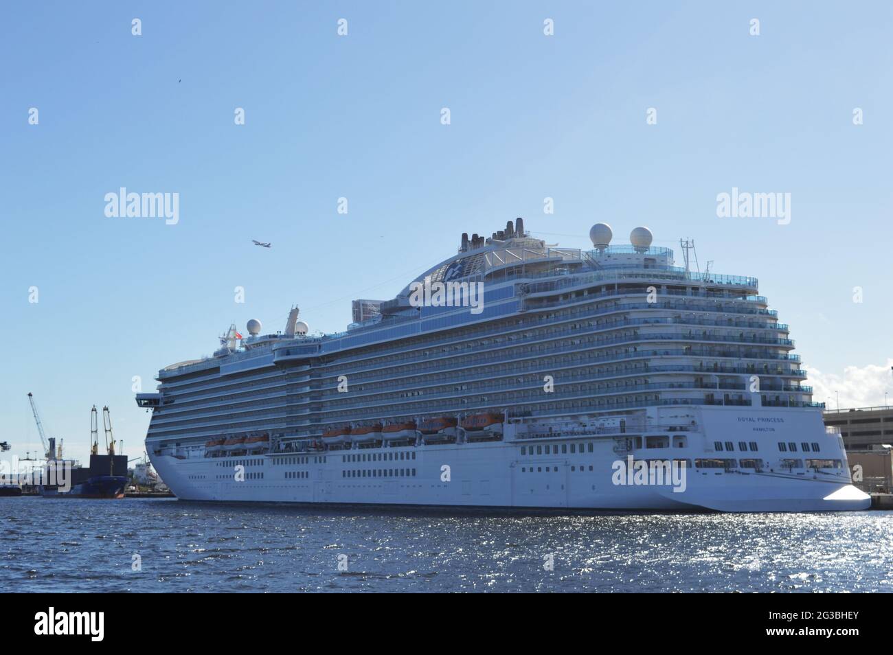 Royal princess caribbean hi-res stock photography and images - Alamy