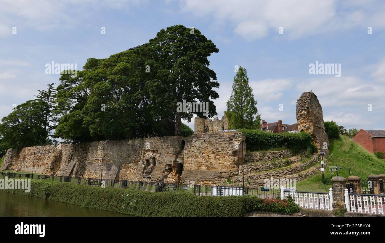 A Medieval castle in Tonbridge Kent Stock Photo - Alamy
