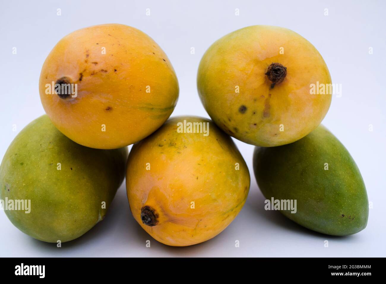 Gir mango hi-res stock photography and images - Alamy