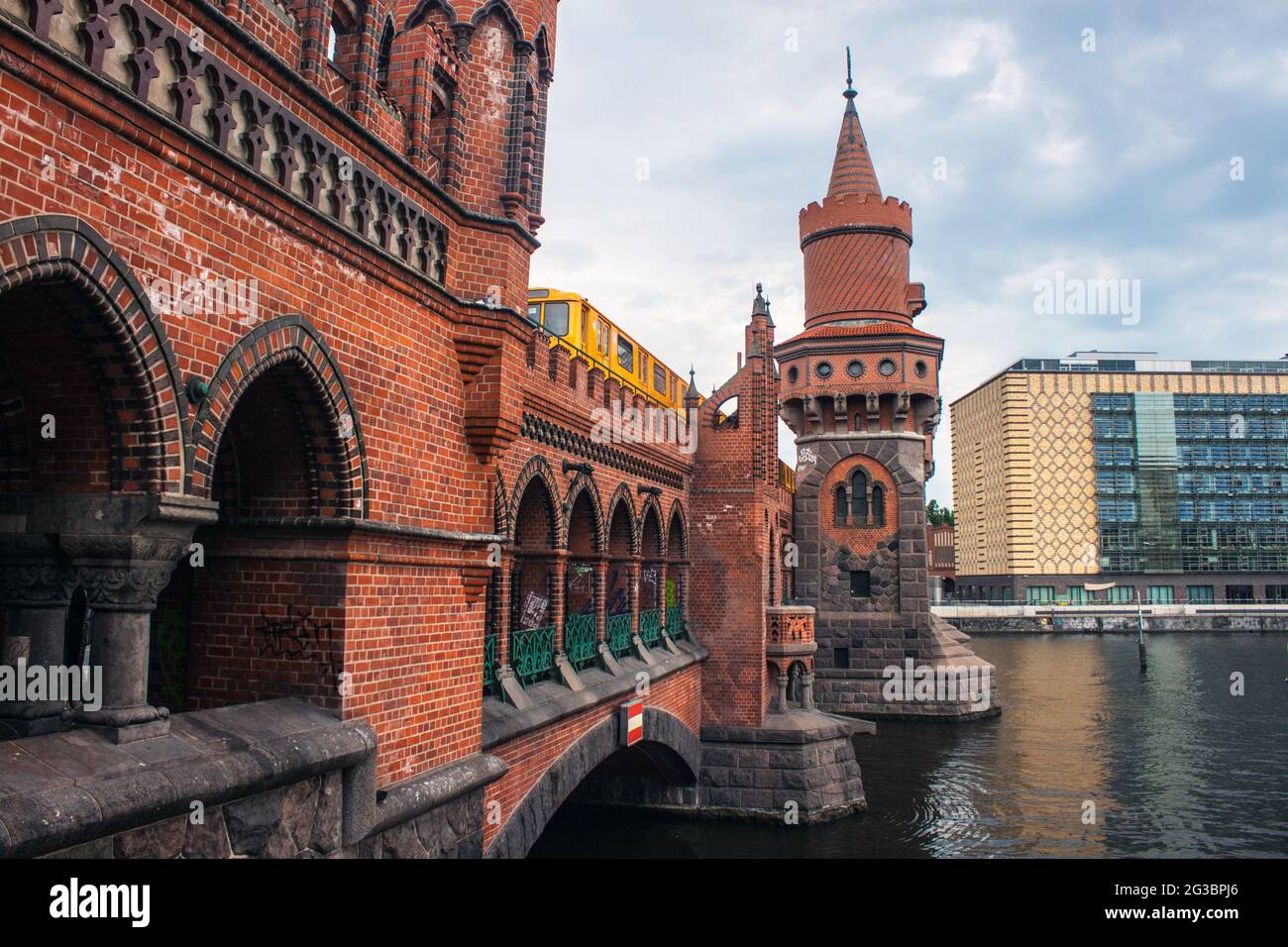 Oberbaumbrucke, longest bridge of Berlin, Germany Stock Photo - Alamy