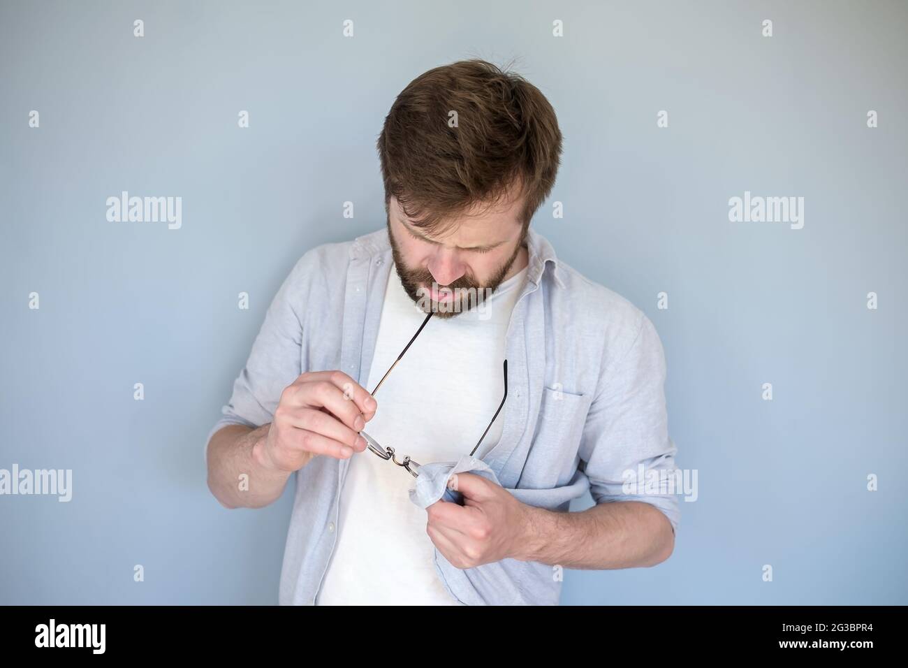 Dust glasses hi-res stock photography and images - Alamy