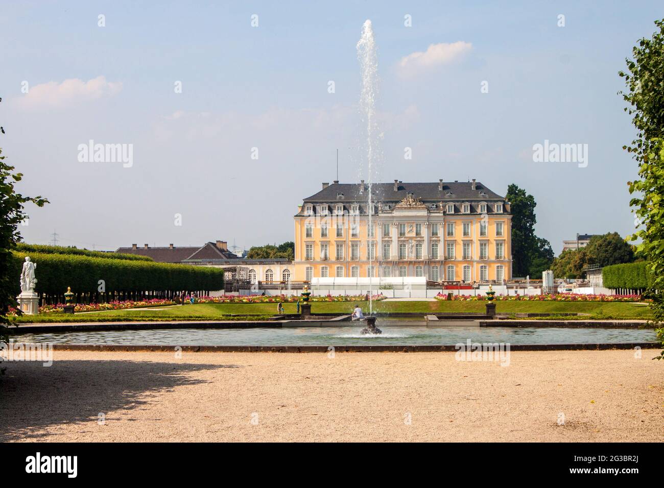 Brühl palace hi-res stock photography and images - Alamy