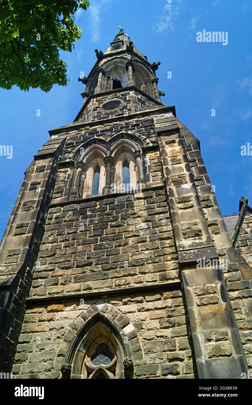 Harrogate church building hi-res stock photography and images - Alamy
