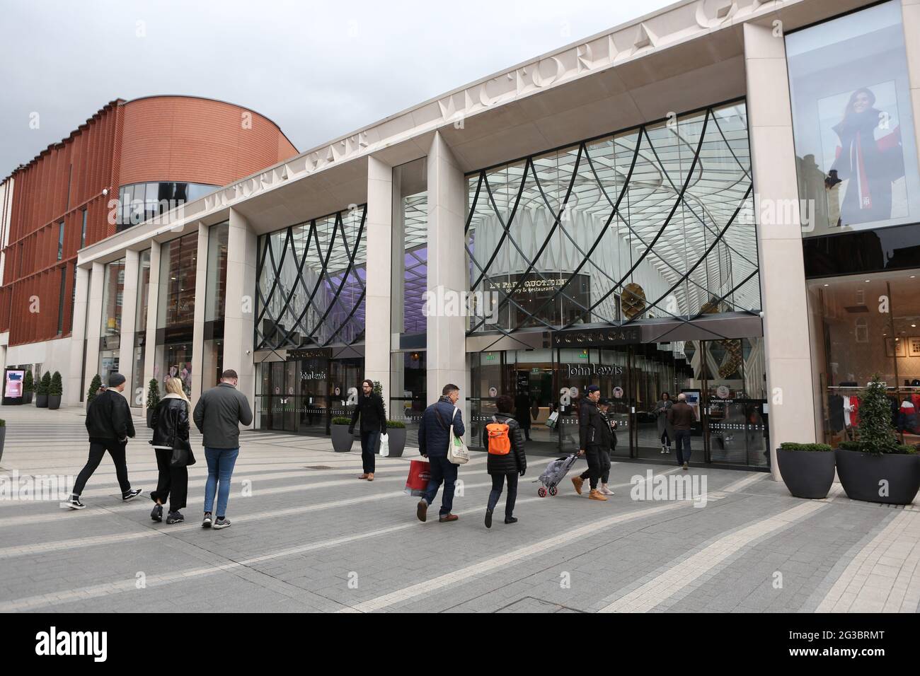 Victoria gate shopping centre hi-res stock photography and images - Alamy