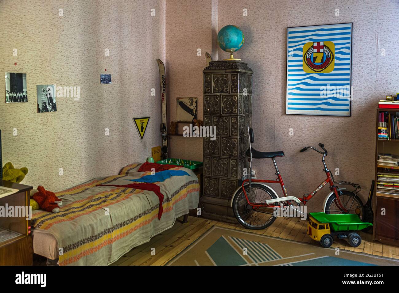 Communist era apartment interior hi-res stock photography and images ...