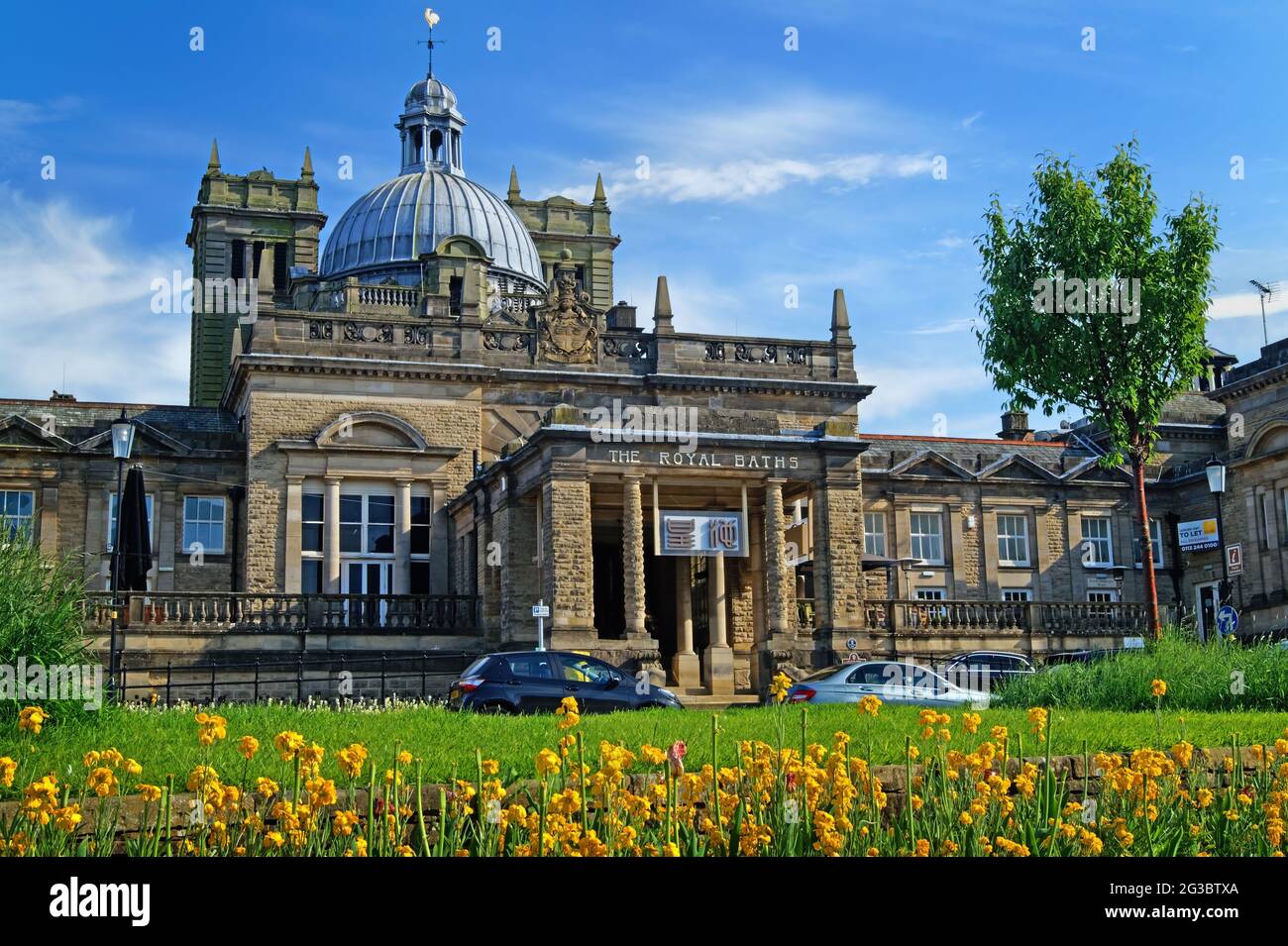 Architecture buildings harrogate victorian hi-res stock photography and ...