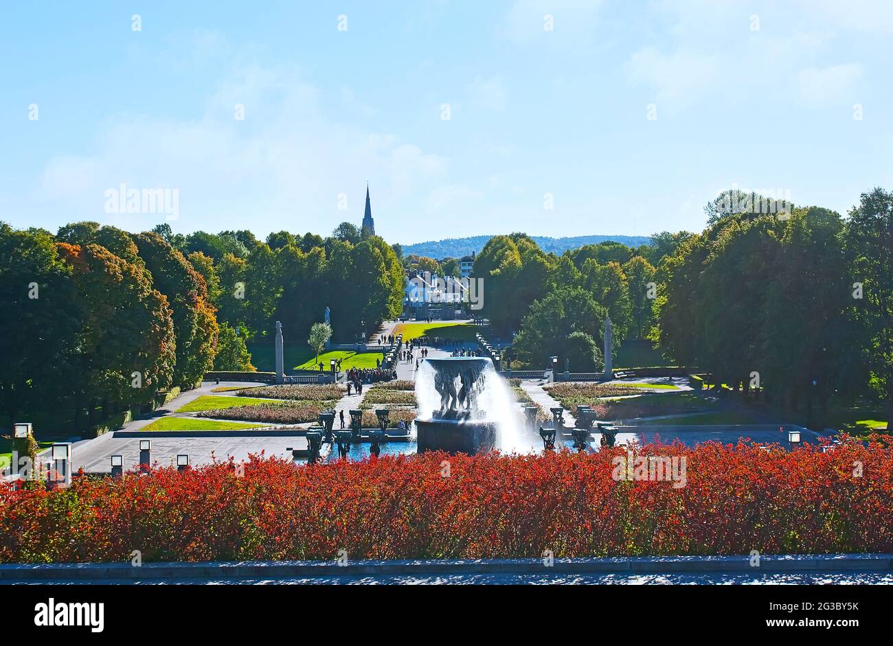 The scenic autumn nature of the Frogner Park with lush greenery, alleys ...