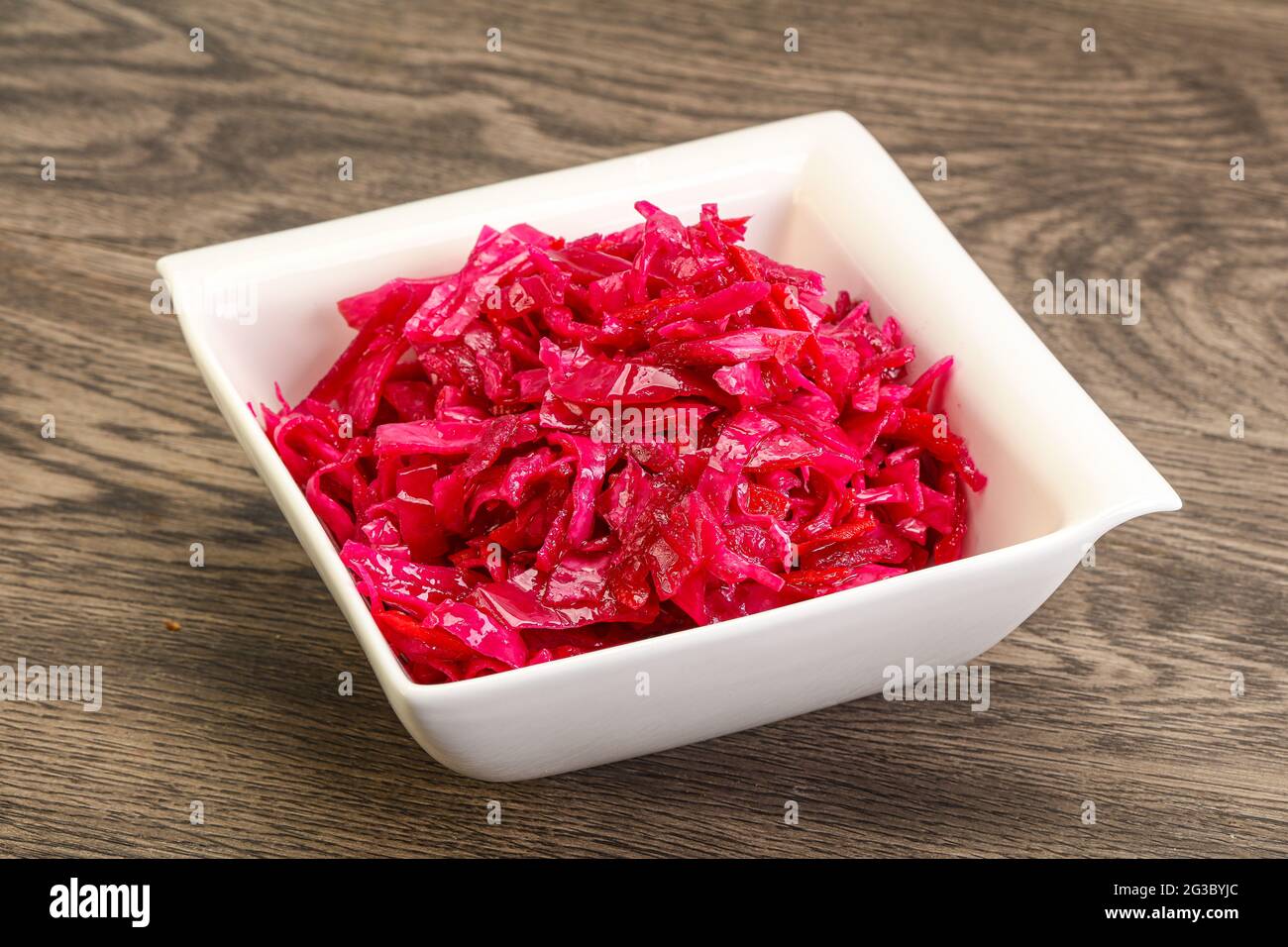 Marinated red cabbage with beetroot in the bowl Stock Photo - Alamy
