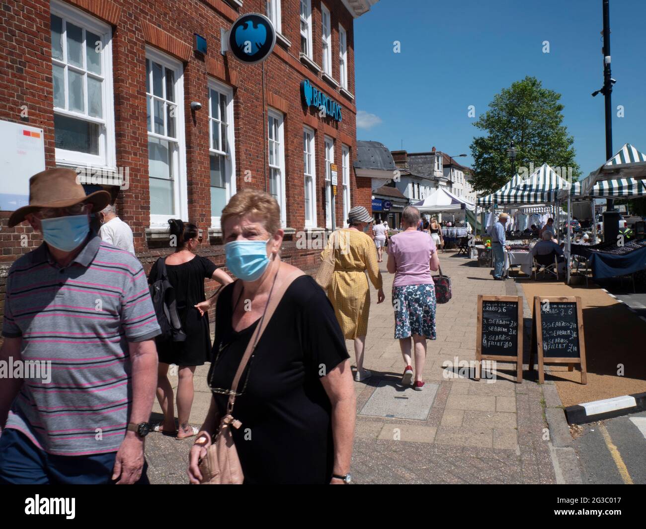 people shopping in Epping Market, Epping Essex Stock Photo - Alamy