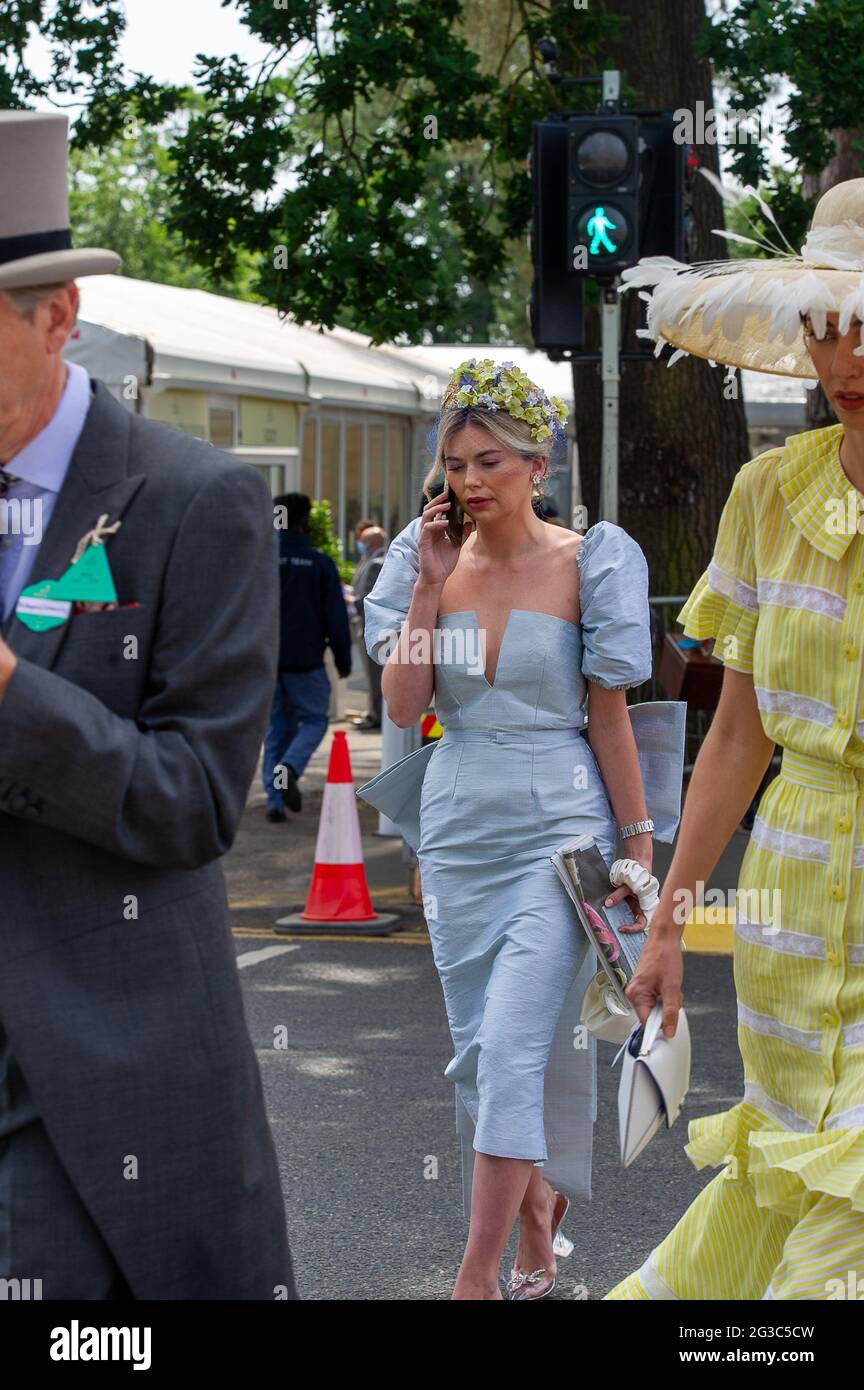 Toff made in chelsea hi-res stock photography and images - Alamy