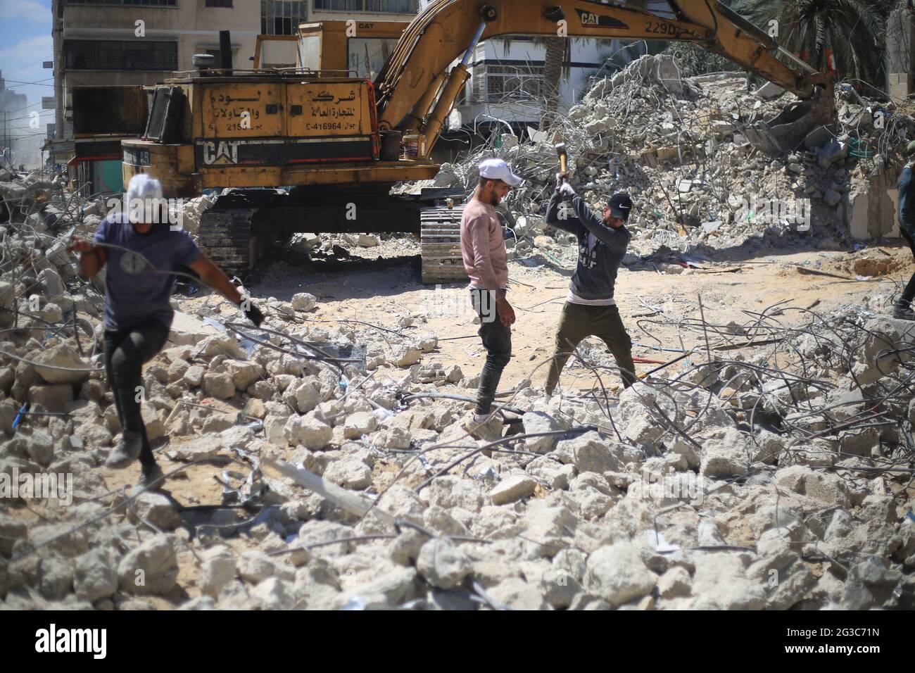 Gaza city, The Gaza Strip, Palestine. 15th June, 2021. Palestinian ...