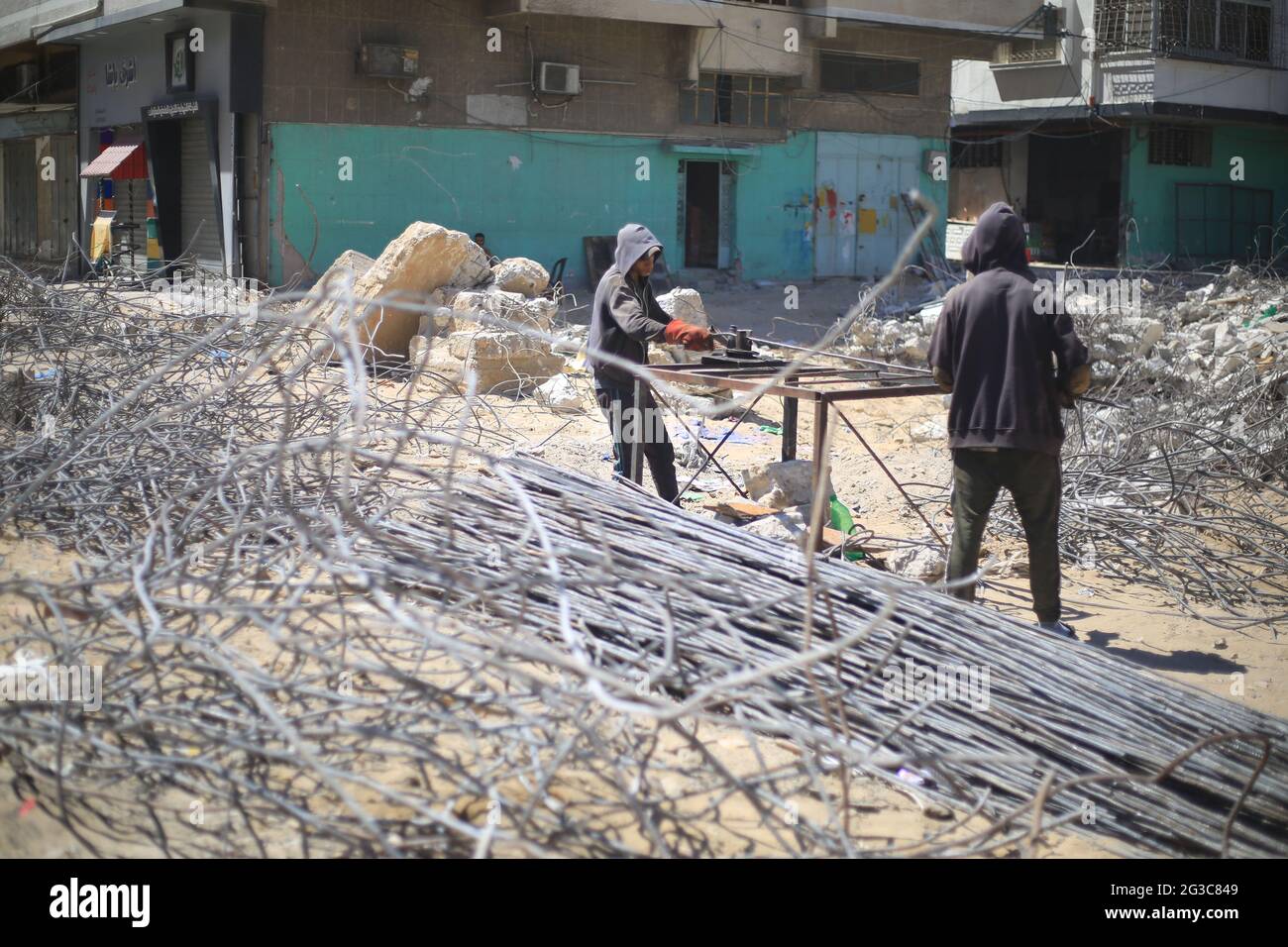 Gaza city, The Gaza Strip, Palestine. 15th June, 2021. Palestinian ...