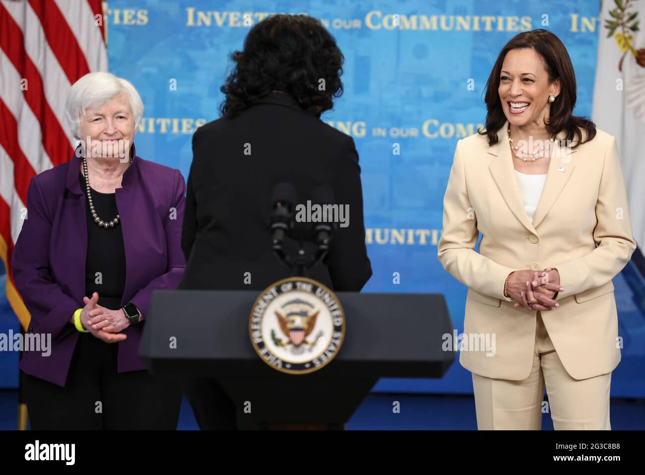 Janet mensah hi-res stock photography and images - Alamy