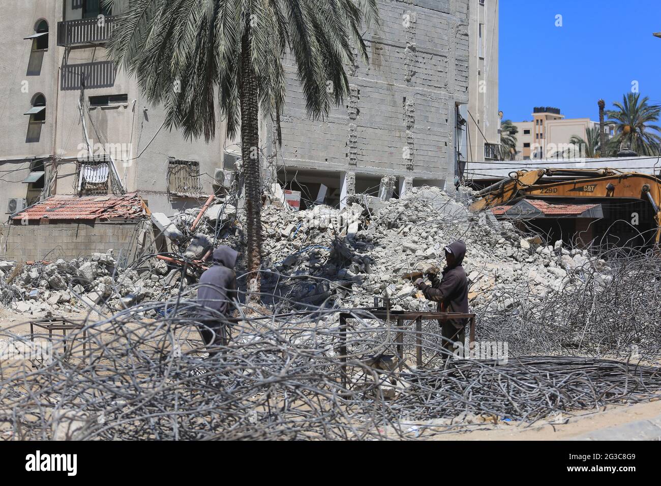 Gaza city, The Gaza Strip, Palestine. 15th June, 2021. Palestinian ...