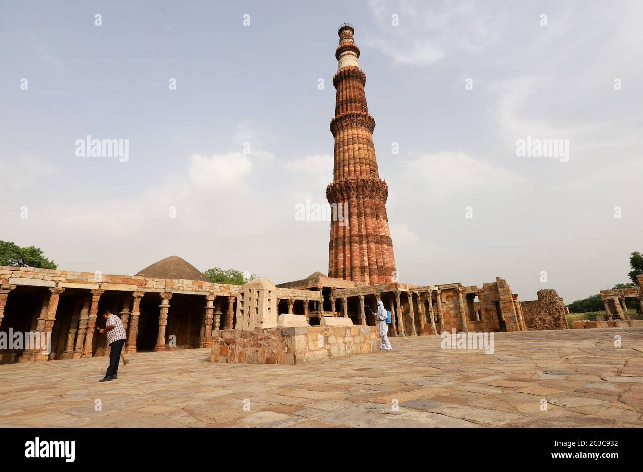 Asi monuments hi-res stock photography and images - Alamy