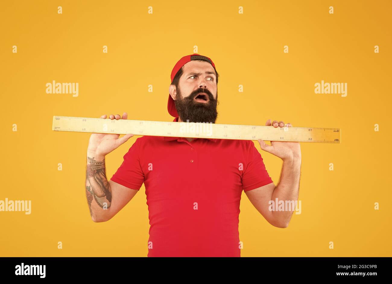 Size of parcel. Post office worker with ruler. Big size. Measuring tool ...