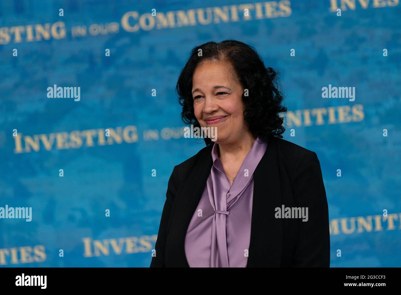 Lisa mensah hi-res stock photography and images - Alamy