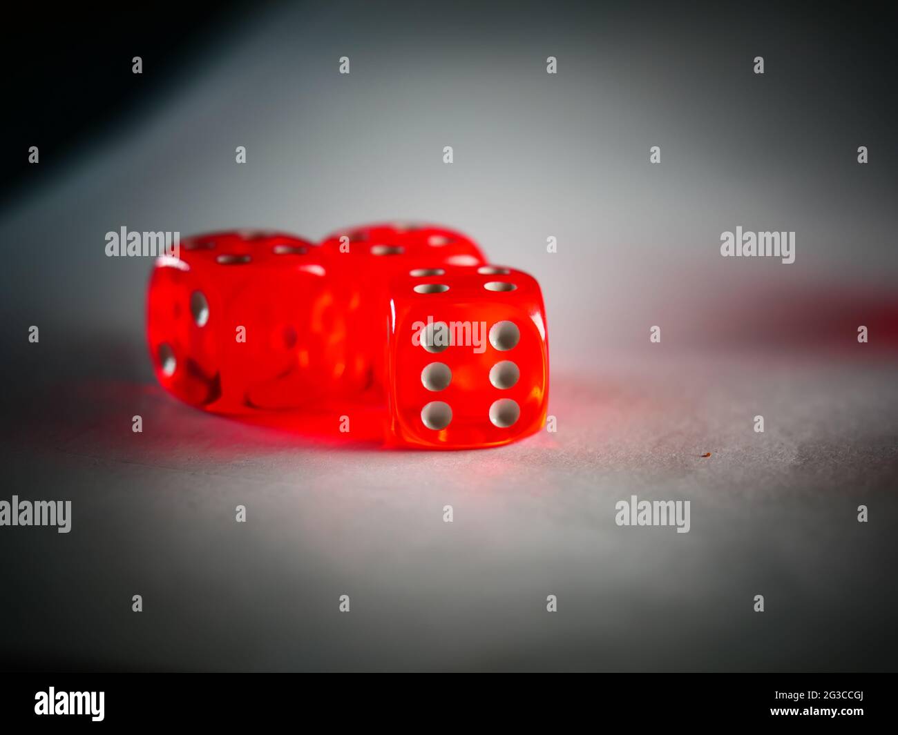 Dice pile heap group hi-res stock photography and images - Alamy