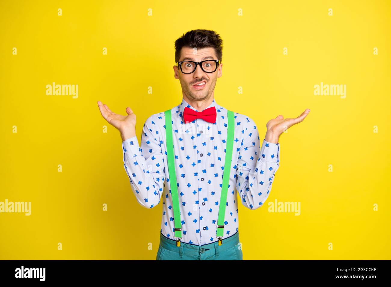 Shrug Shoulders High Resolution Stock Photography and Images - Alamy