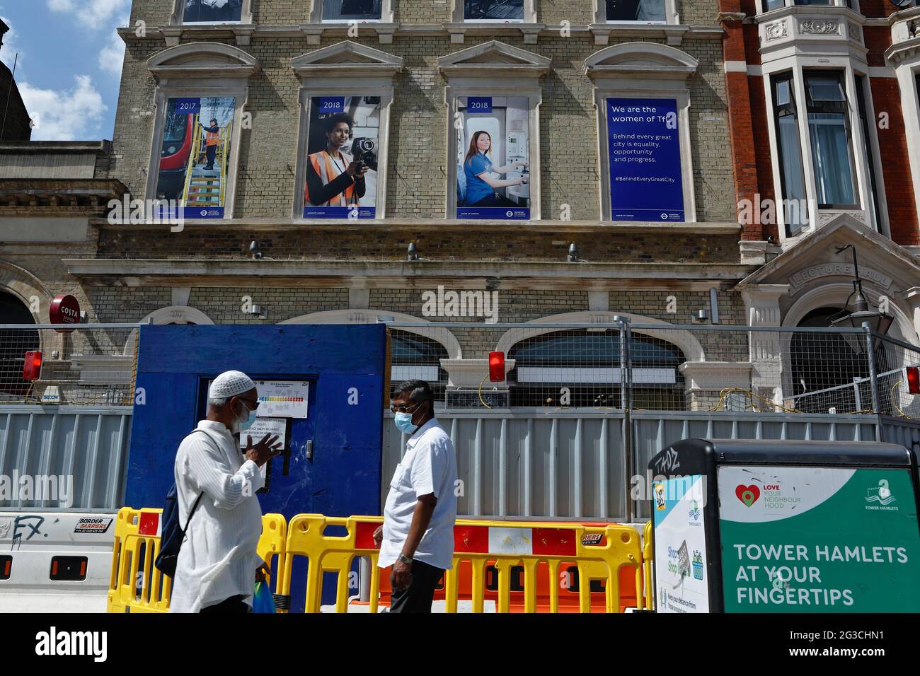 Whitechapel station elizabeth line hi-res stock photography and images ...