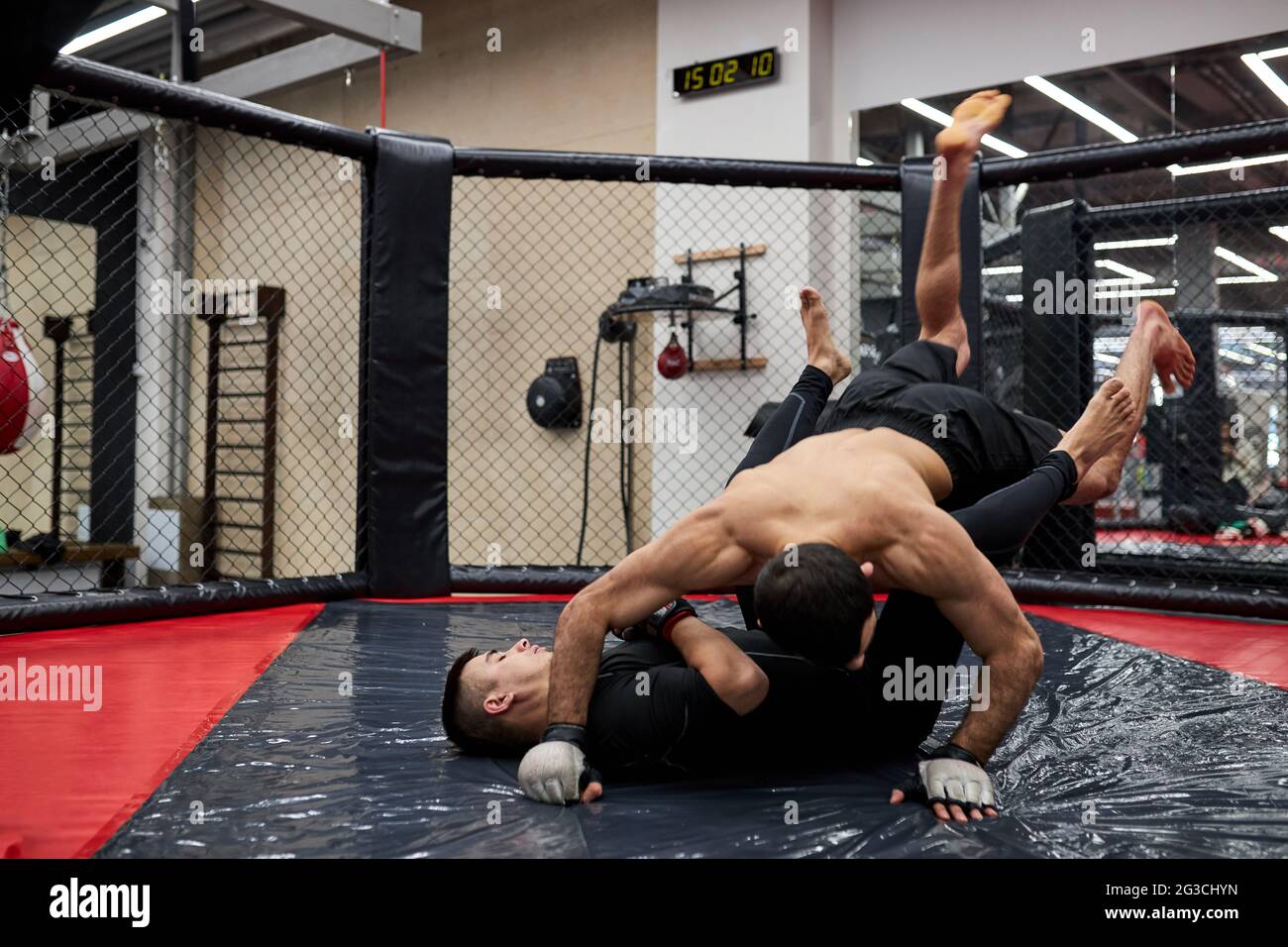 Couple boxing training together gym hi-res stock photography and images ...