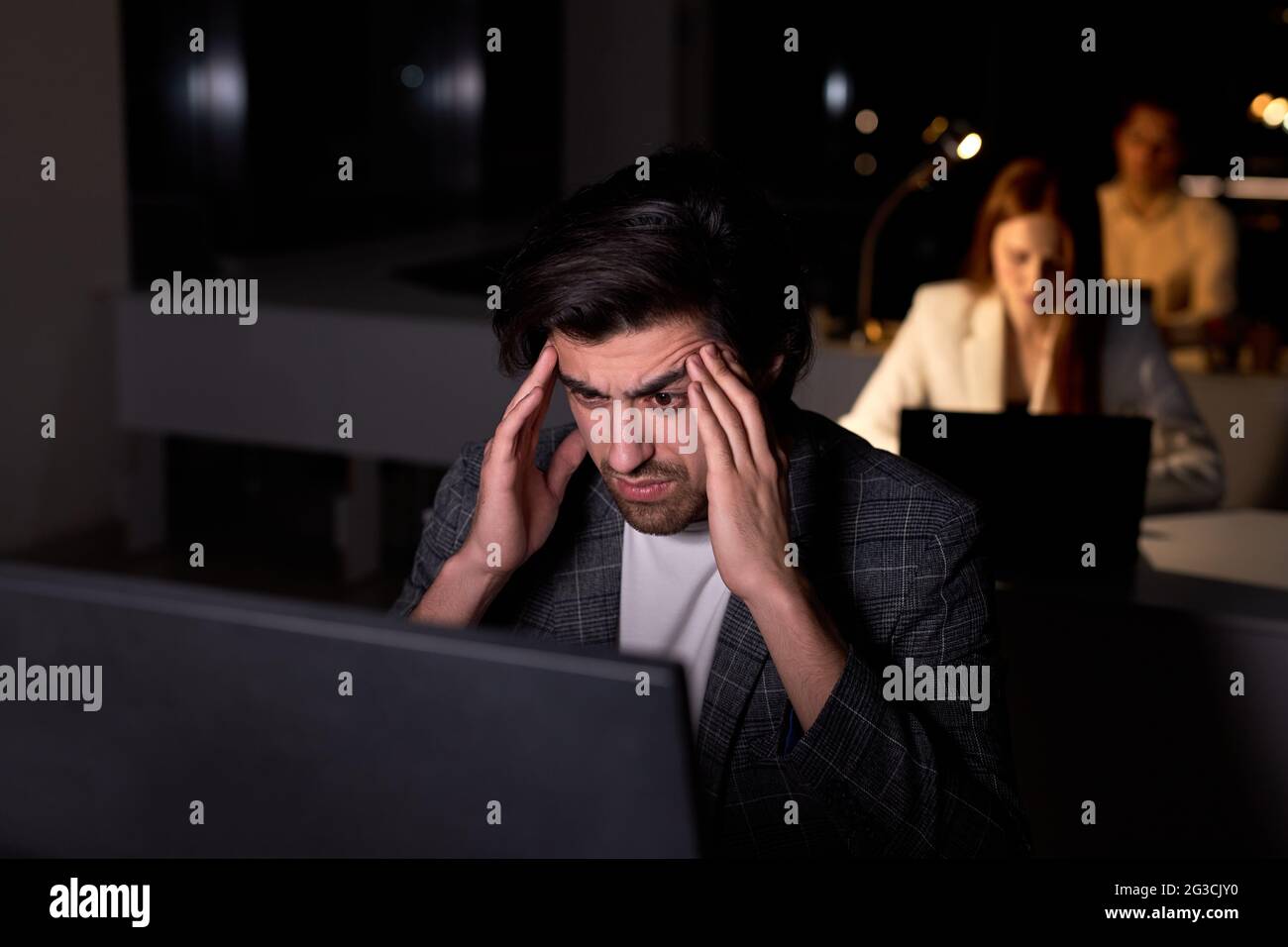 Businesswoman hard working desktop computer hi-res stock photography ...