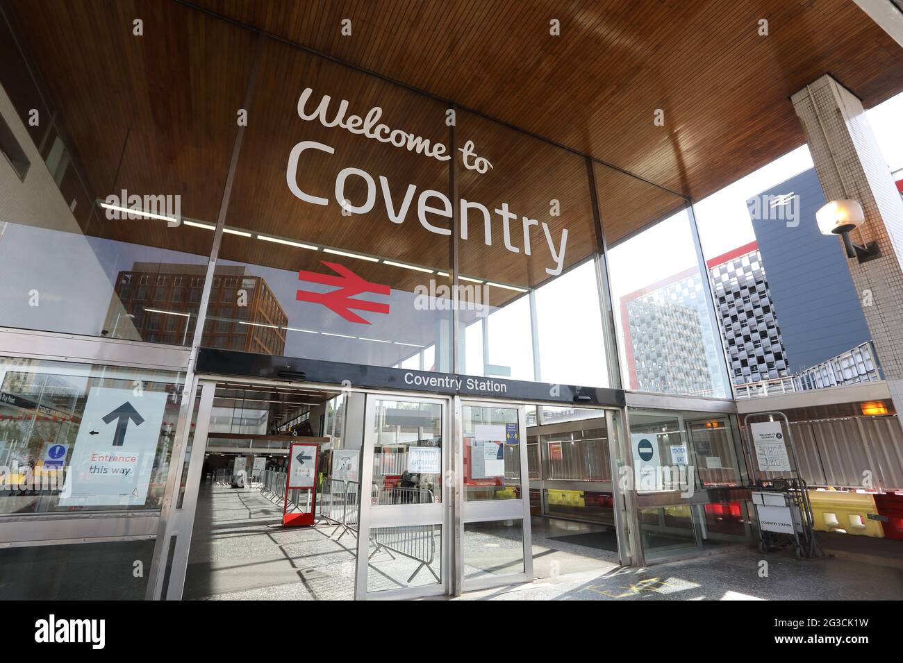 Coventry train station, Warwickshire, UK Stock Photo - Alamy