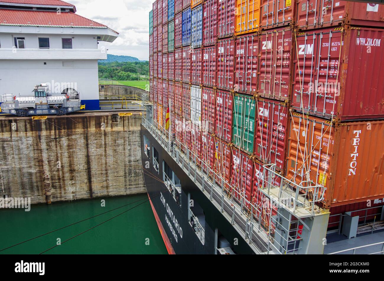 Panama canal panamax container cargo ship transit Stock Photo - Alamy