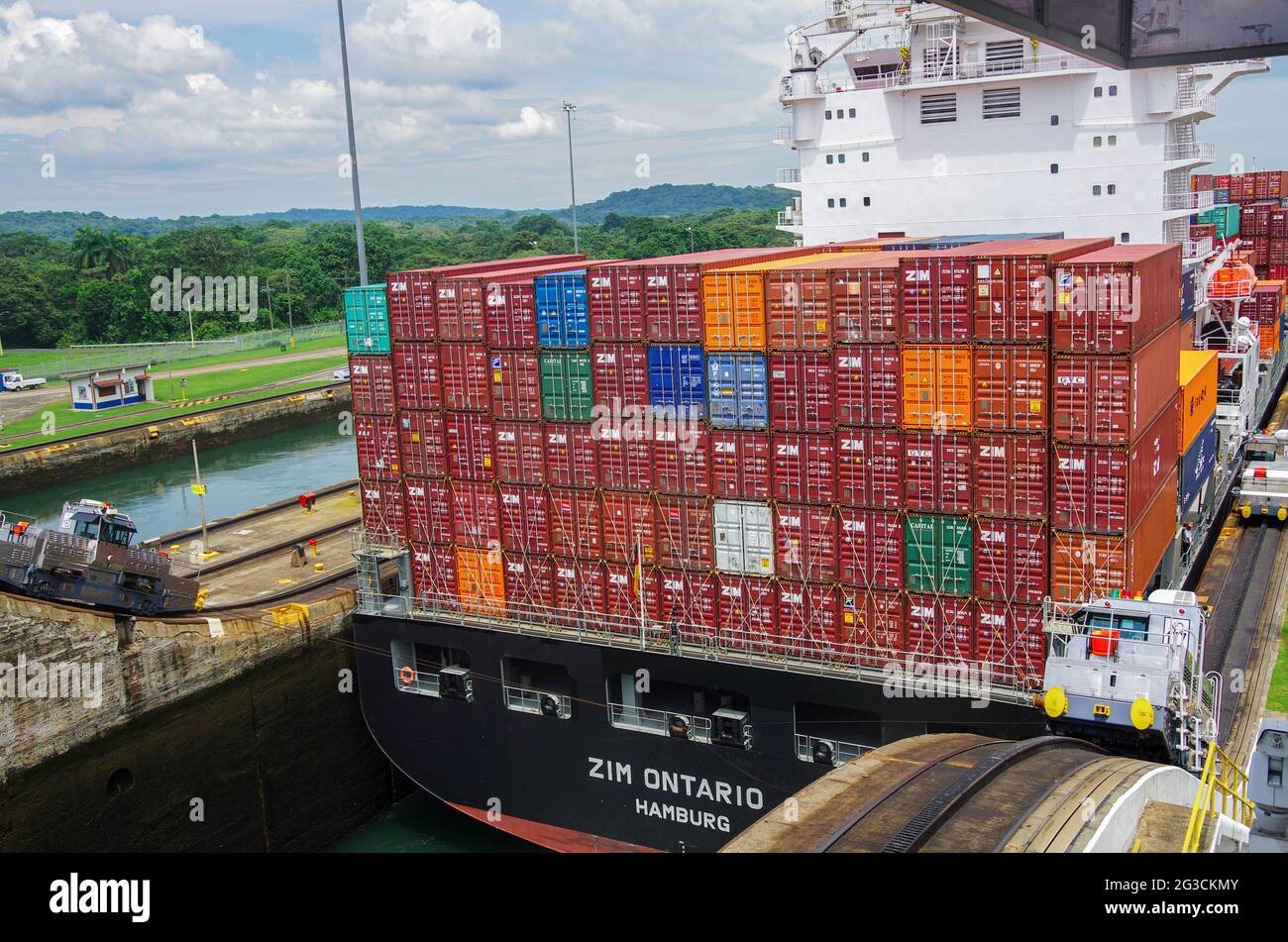 Panama canal panamax container cargo ship transit Stock Photo - Alamy
