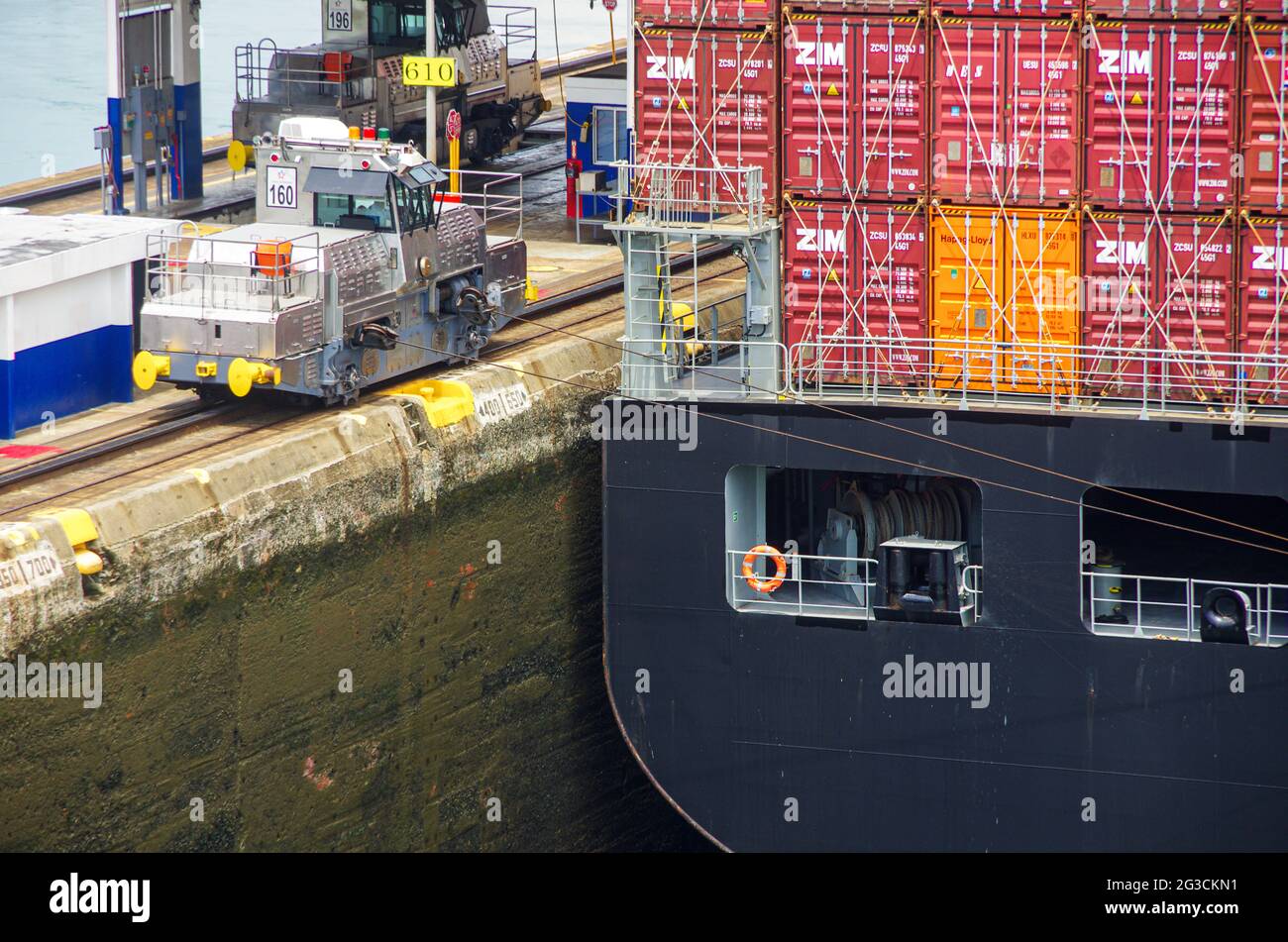 Panama canal panamax container cargo ship transit Stock Photo - Alamy