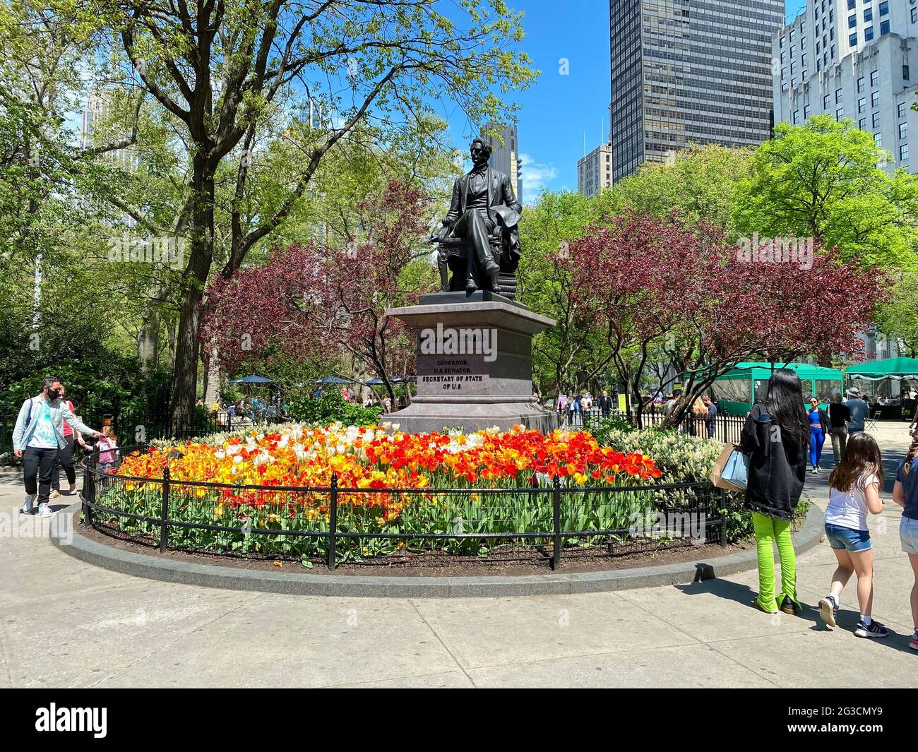 New York, NY, USA - June 15, 2021: Statue of Secretary of State William ...